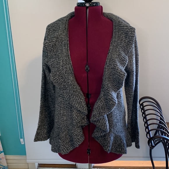 Covington | Sweaters | 5 Covington Metallic Black And White Ruffle Open ...